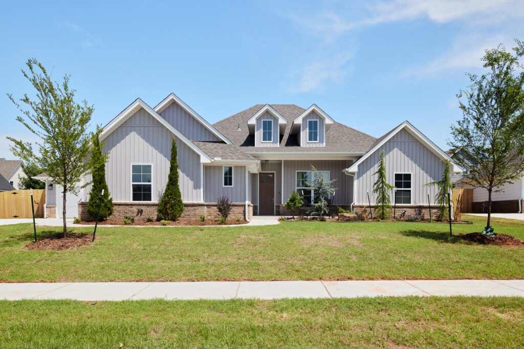 Preston- Side Entry - Landmark Fine Homes